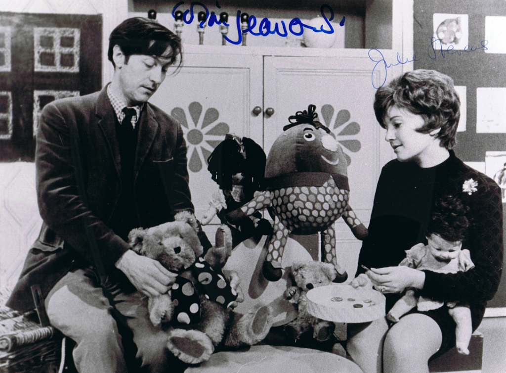 Stevens, Julie - Showreel