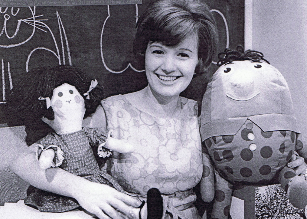 Stevens, Julie - Showreel