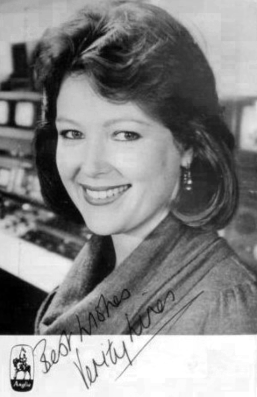 Lines, Verity - Showreel